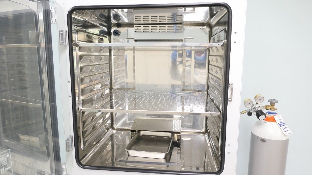 PHCBi Cell-IQ CO2 Incubator MCO-230AICUVLG-PA