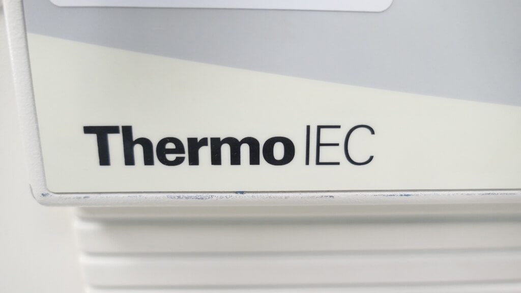 Thermo IEC Centra Centrifuge GP8 - The Lab World Group