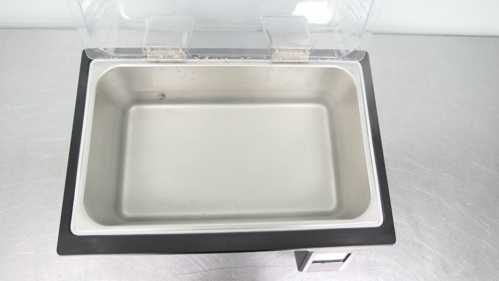 VWR Water Bath WB20 - The Lab World Group