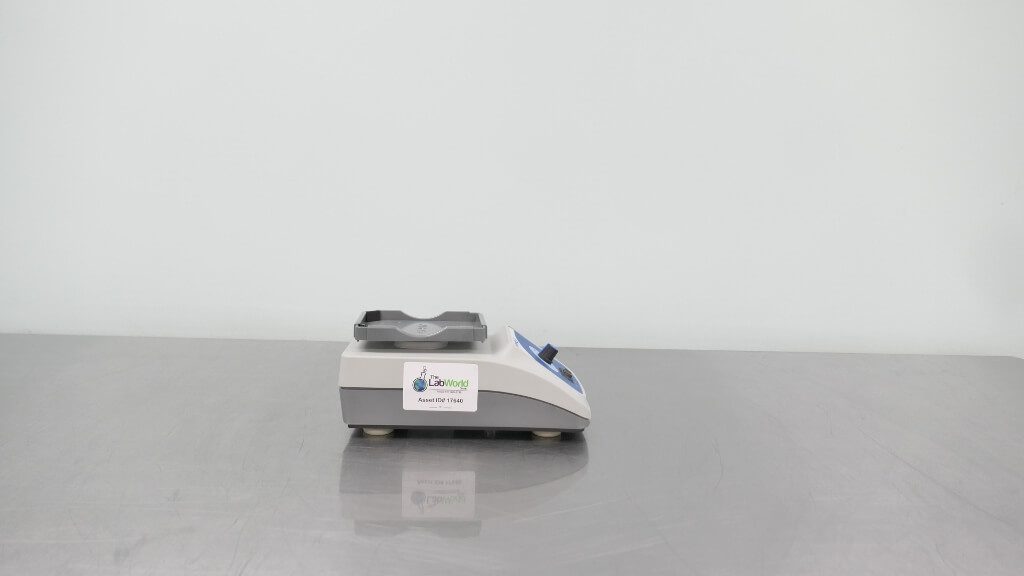 VWR Vortexer Microplate Mixer - The Lab World Group