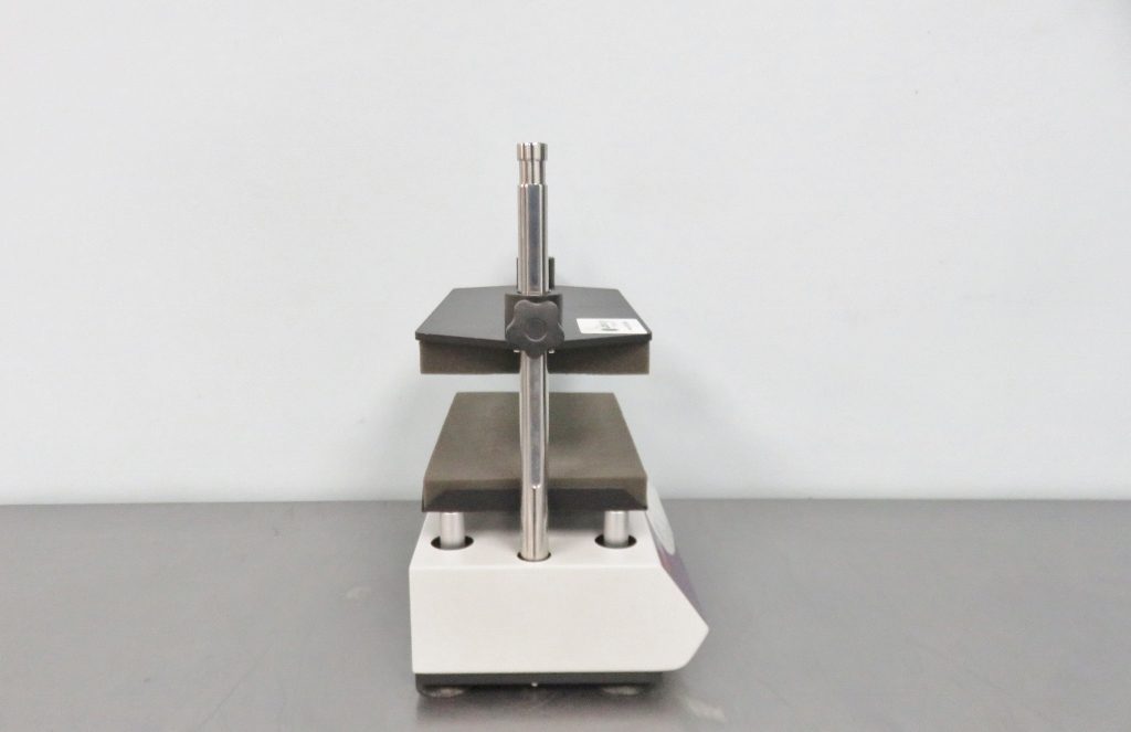 Multi Tube Vortexer Benchmark BV1010 - The Lab World Group