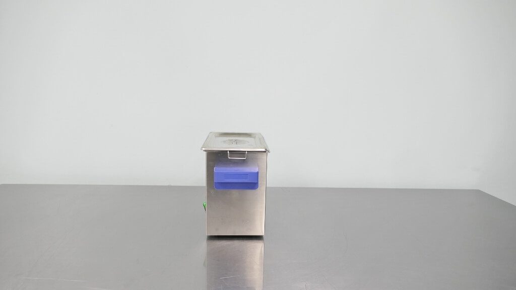 Cole Parmer Ultrasonic Cleaner - The Lab World Group