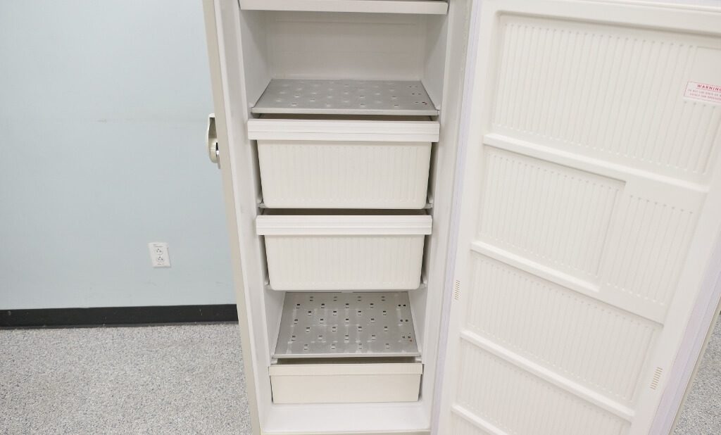 Panasonic Laboratory Freezer - The Lab World Group