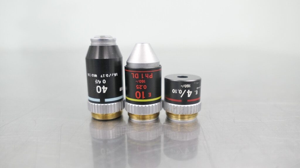 Fisher Scientific Micromaster II Microscope - The Lab World Group