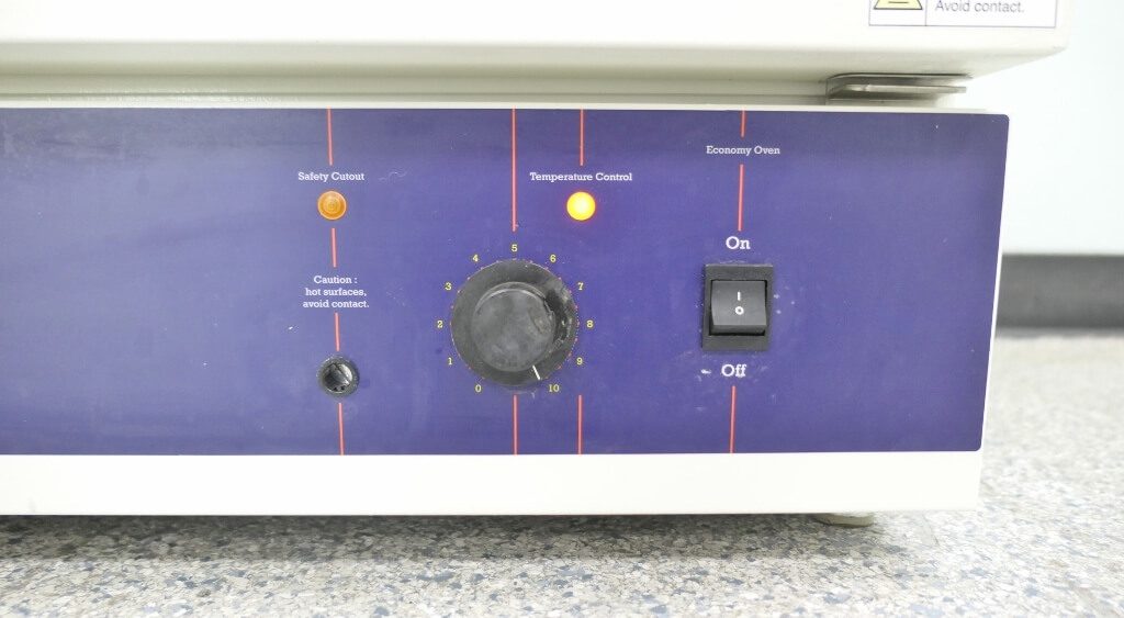 Thermo Precision Oven - The Lab World Group