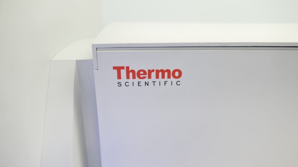 Thermo Histostar Embedding Workstation - The Lab World Group