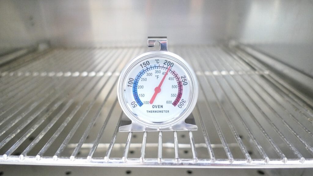 Thermo Precision Oven - The Lab World Group