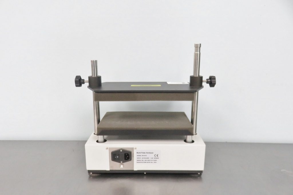 Multi Tube Vortexer Benchmark BV1010 - The Lab World Group