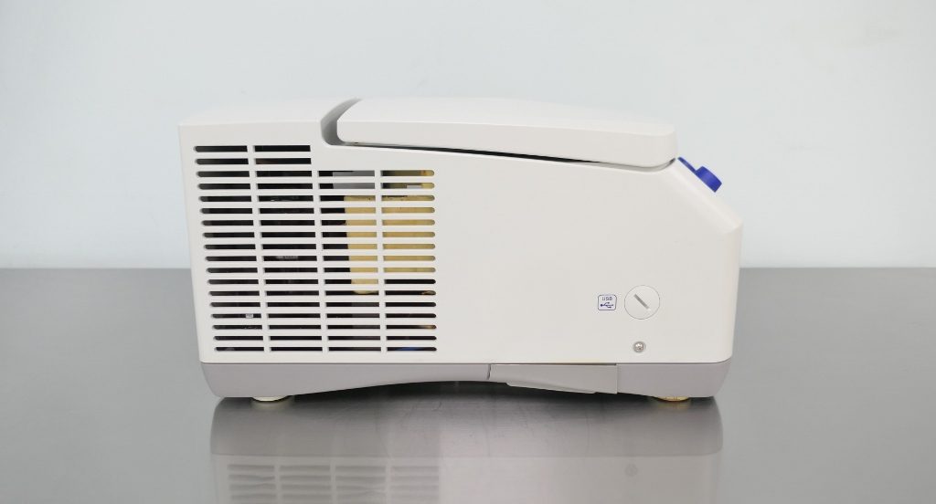 Eppendorf 5424R Centrifuge - The Lab World Group