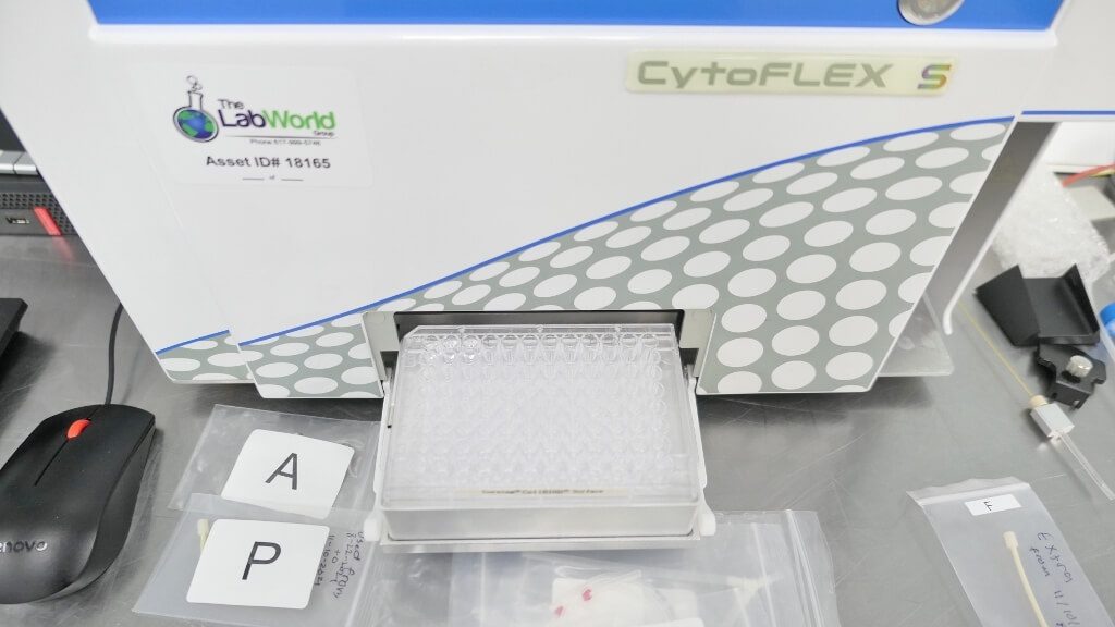 Beckman CytoFlex S Flow Cytometer - The Lab World Group