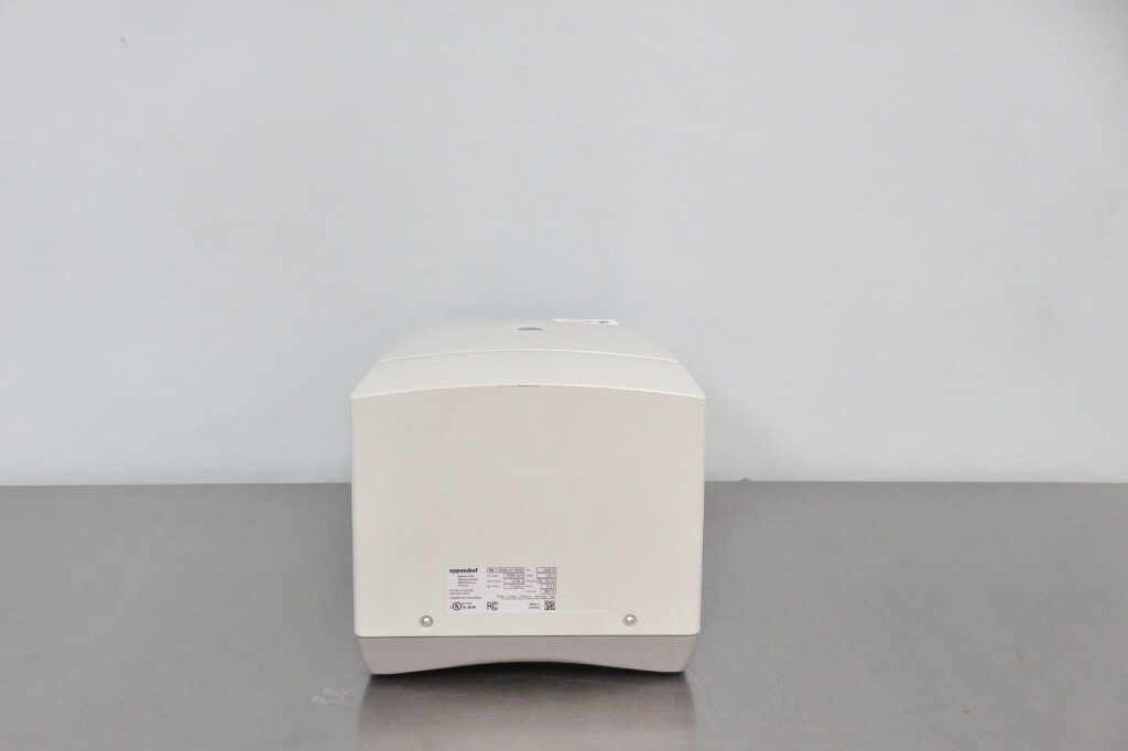 Eppendorf 5425R Centrifuge - The Lab World Group