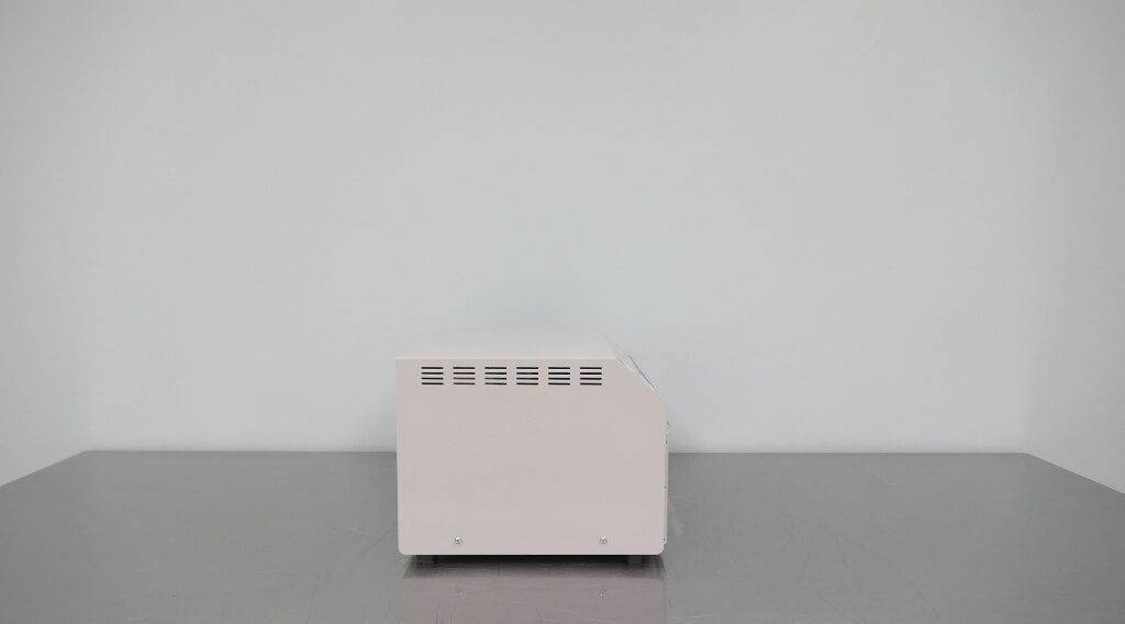 Fisher UV Crosslinker - The Lab World Group