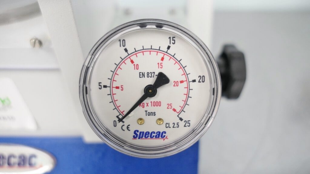 Specac Atlas Hydraulic Press 25T - The Lab World Group