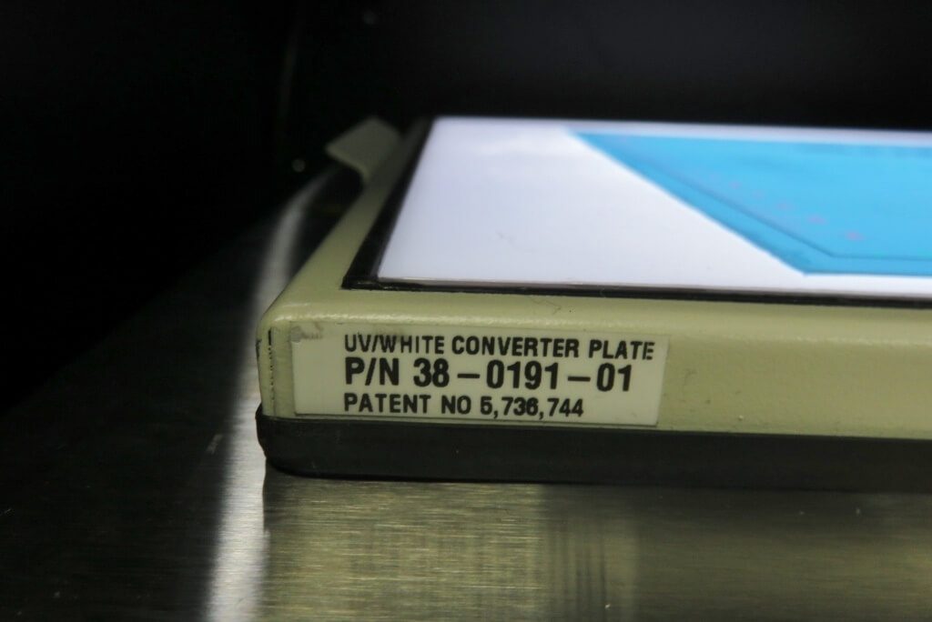 UVP 310 Gel Doc System - The Lab World Group