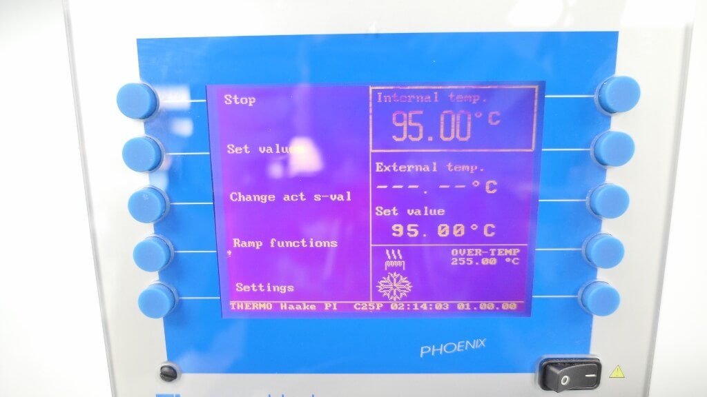 Thermo Fisher Chiller - The Lab World Group