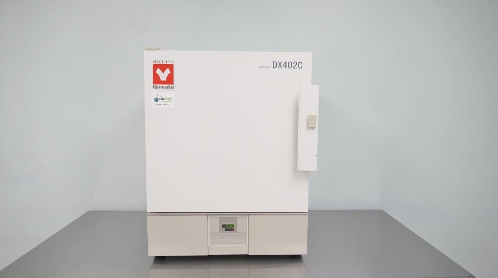 Yamato Drying Oven DX402C - The Lab World Group