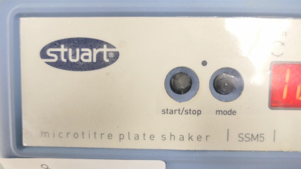 Stuart Microplate Shaker SSM5 - The Lab World Group