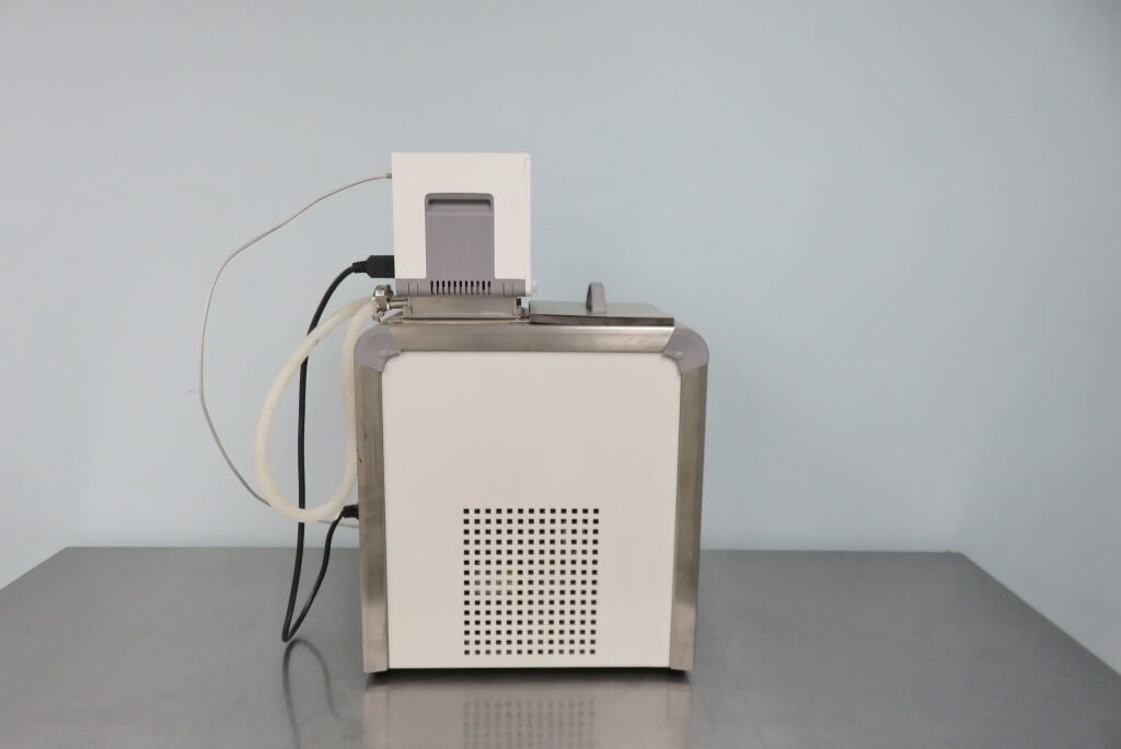 Thermo Haake Chiller A25 - The Lab World Group