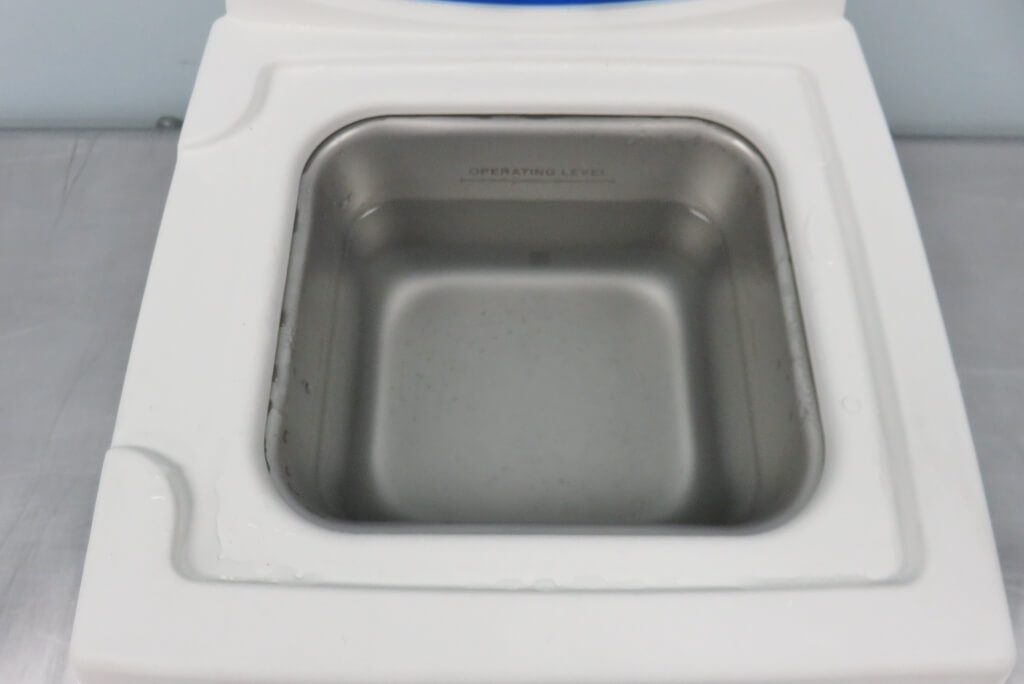 Branson Ultrasonic Cleaner 1800 - The Lab World Group