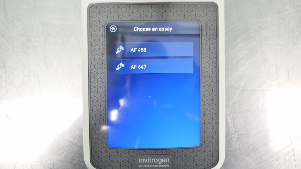 Qubit 3.0 Fluorometer - The Lab World Group