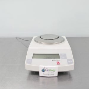 Ohaus Adventurer Pro AV812C Balance