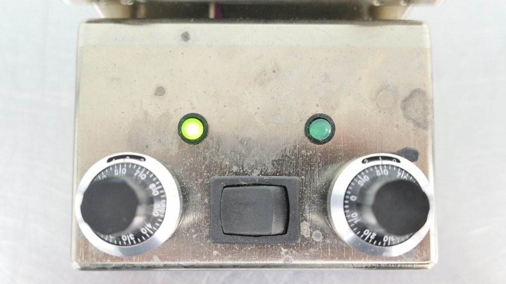 Big Bear Microplate Shaker - The Lab World Group