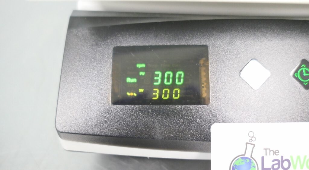 Thermo Orbital Shaker - Compact Digital Mini Rotator