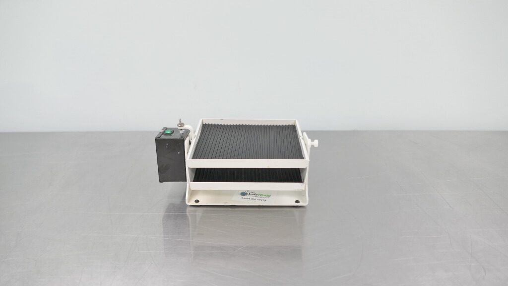 Rocking Platform Shaker Thermo Scientific - The Lab World Group