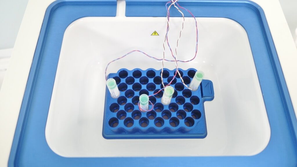 Asymptote ViaFreeze Controlled Rate Freezer