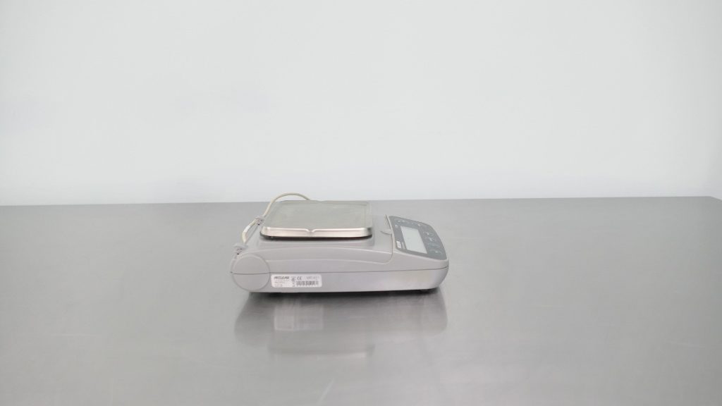 Acculab Vicon Balance - The Lab World Group