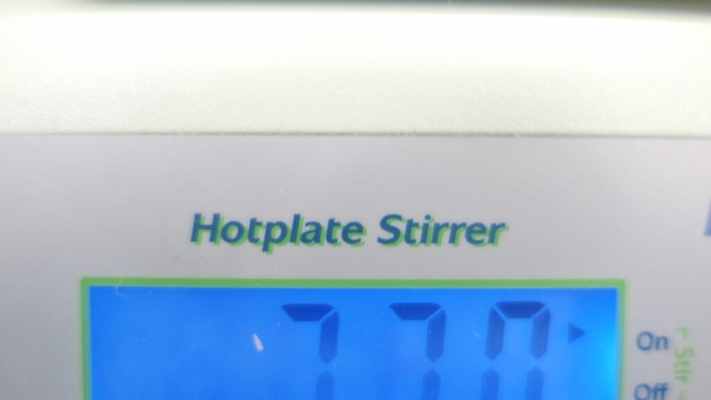 Benchmark Hotplate Stirrer - The Lab World Group