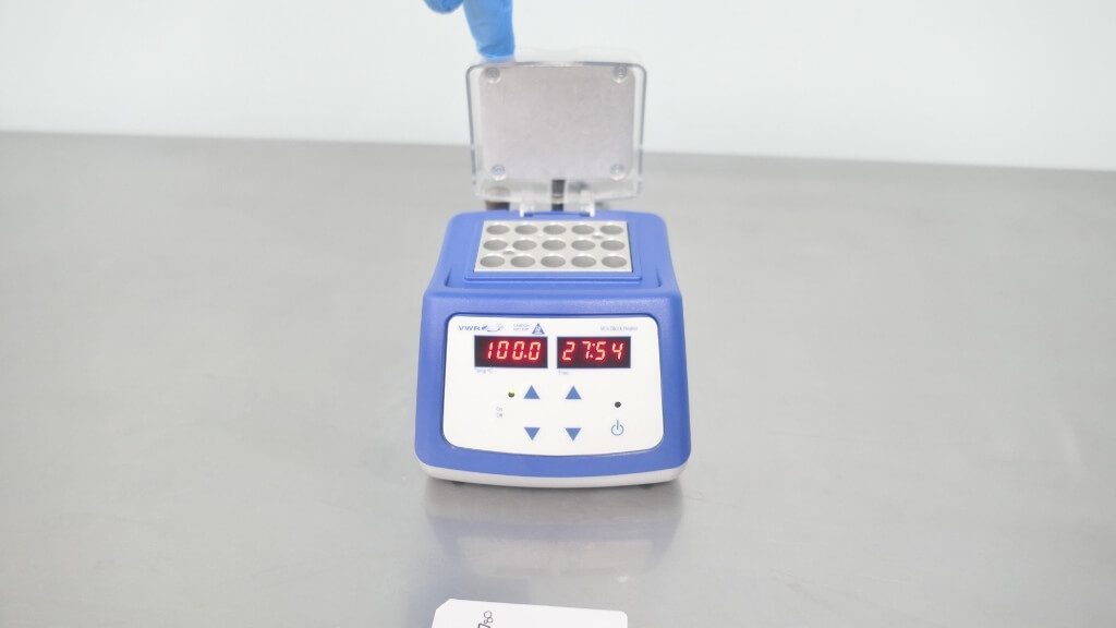 VWR Digital Heat Block Mini - The Lab World Group