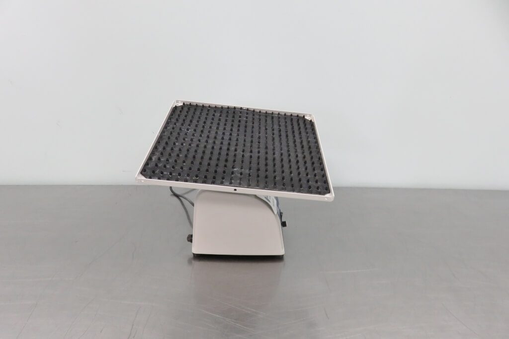 USA Scientific 3D Lab Rocker - The Lab World Group