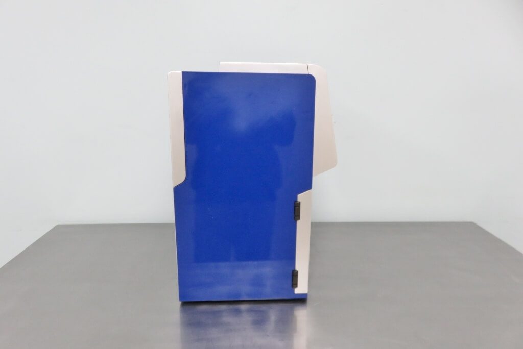 Azure Biosystems c300 Imager - The Lab World Group