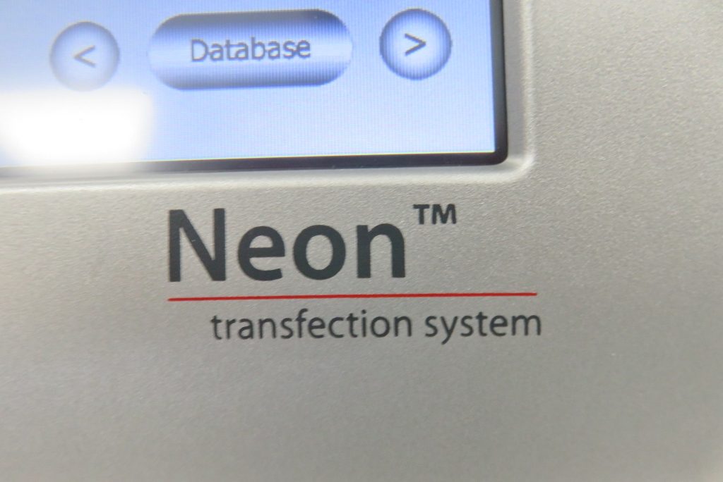 Invitrogen Neon MPK5000 Transfection System