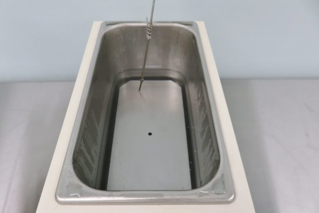 Precision Lab Water Bath 280 - The Lab World Group