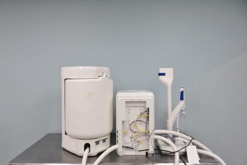 Millipore IQ 7005 Water Purification System - The Lab World Group