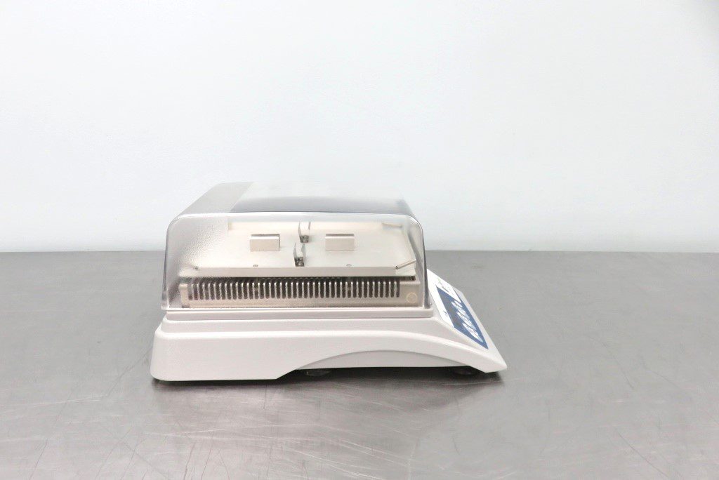 VWR Microplate Incubator Shaker - The Lab World Group