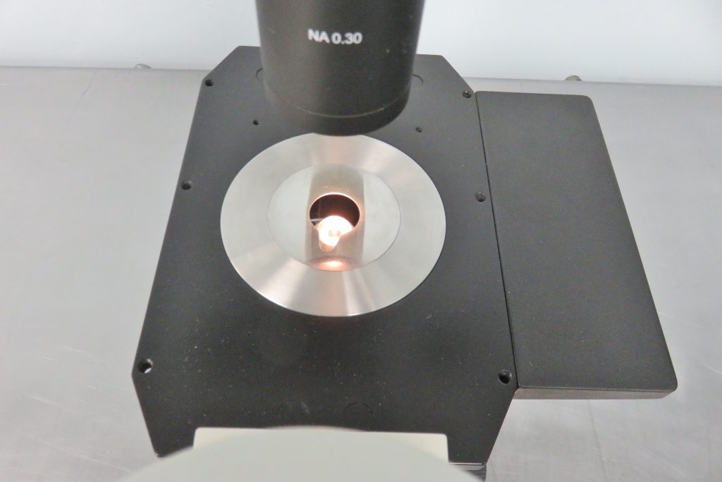 Labomed TCM 400 Microscope - The Lab World Group