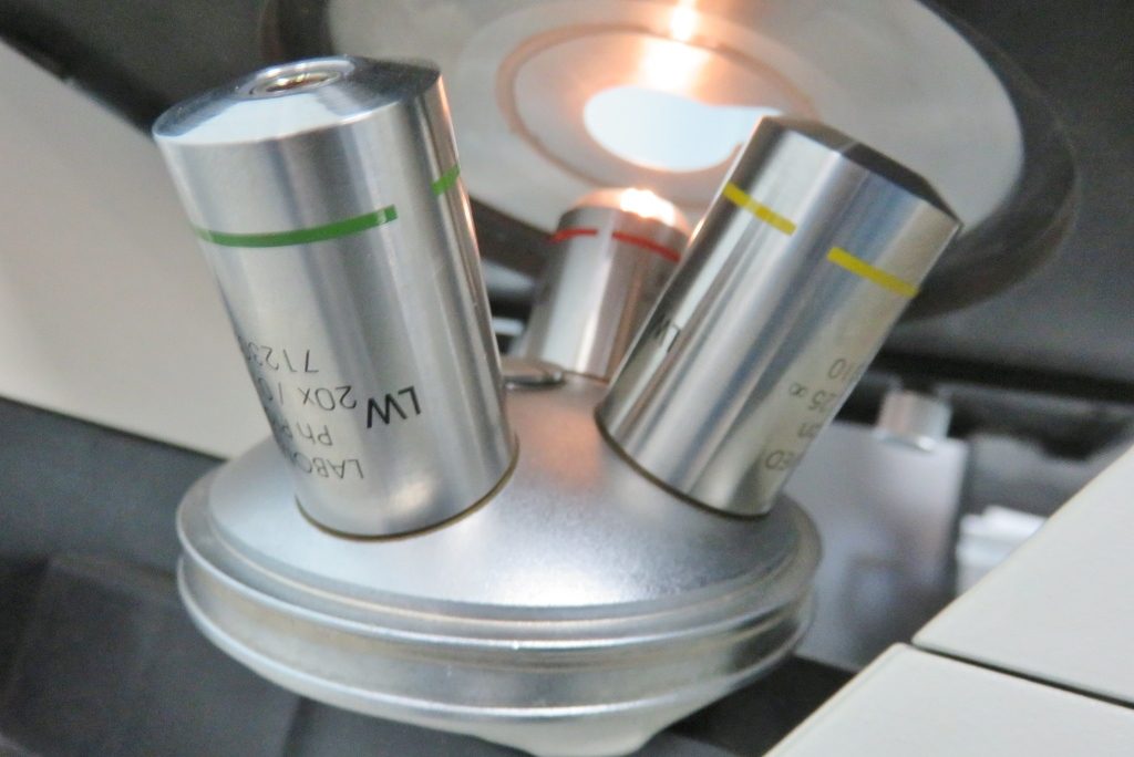 Labomed TCM 400 Microscope - The Lab World Group