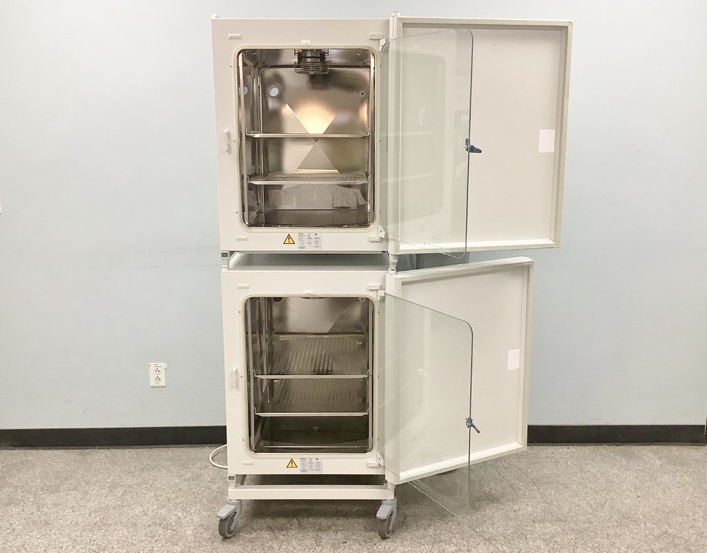 VWR Symphony Incubator - The Lab World Group