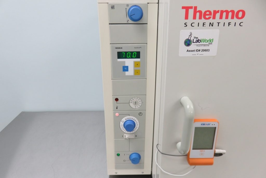 Thermo Heraeus Incubator - The Lab World Group