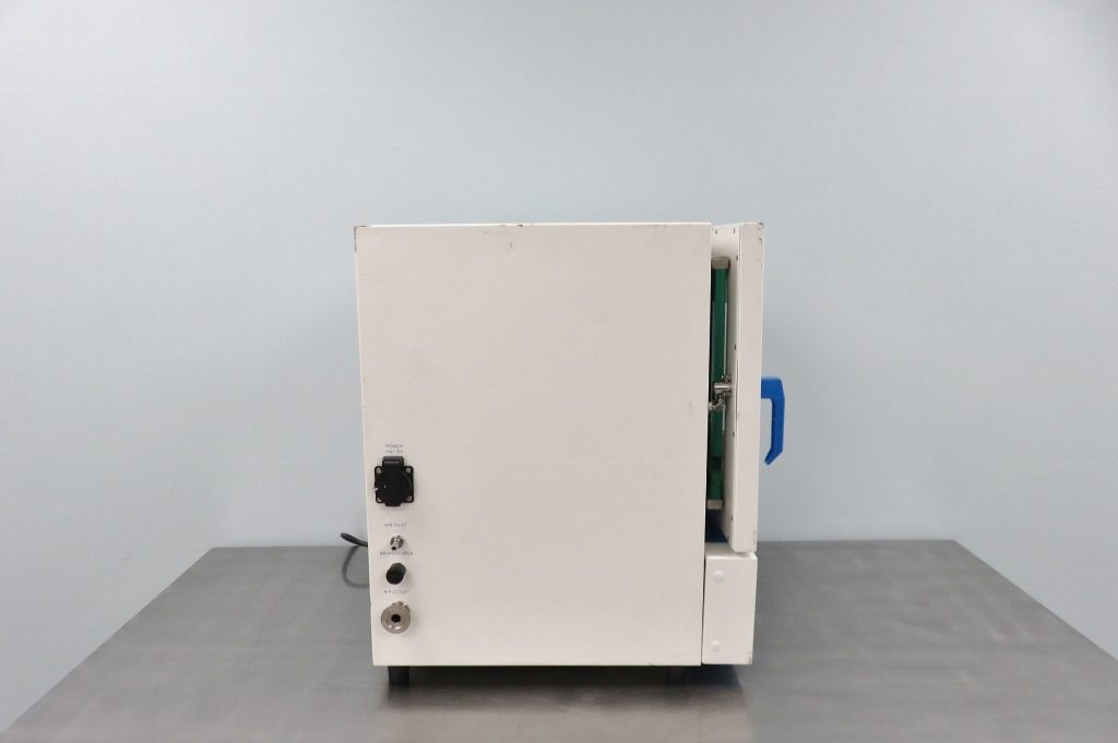 Being Vacuum Oven - The Lab World Group