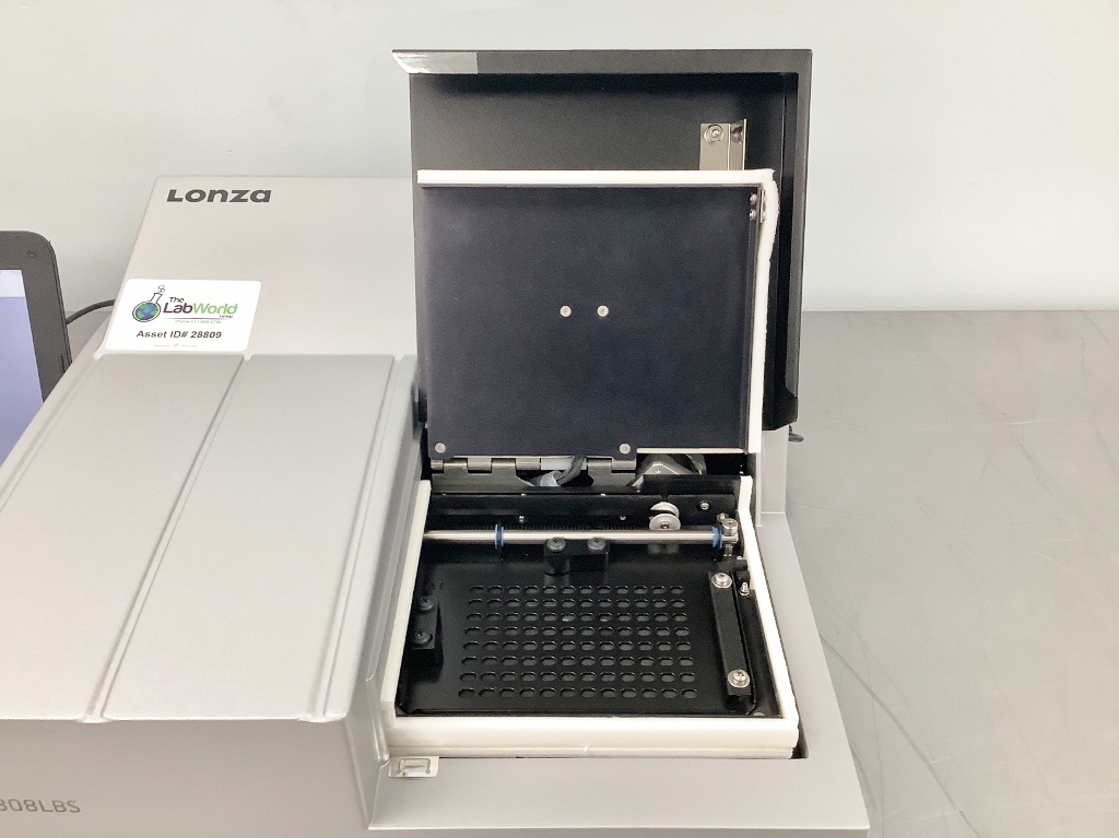 BioTek ELx808 Microplate Reader - The Lab World Group