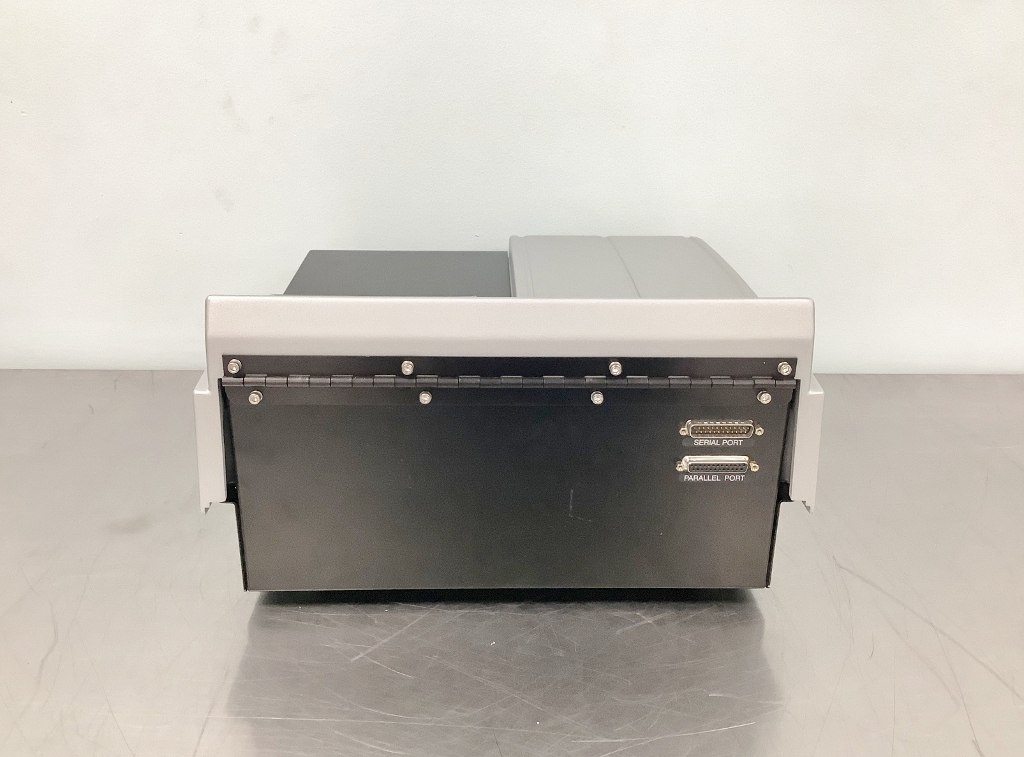 BioTek ELx808 Microplate Reader - The Lab World Group