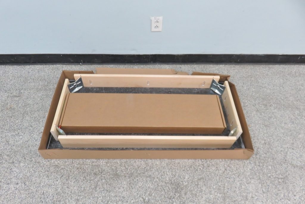 Epoxy Lab Table - 2023 Unused - The Lab World Group