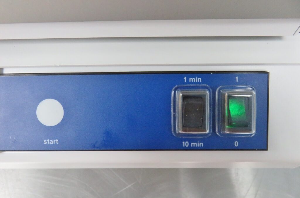 Roche Vibramax 100 Shaker - The Lab World Group