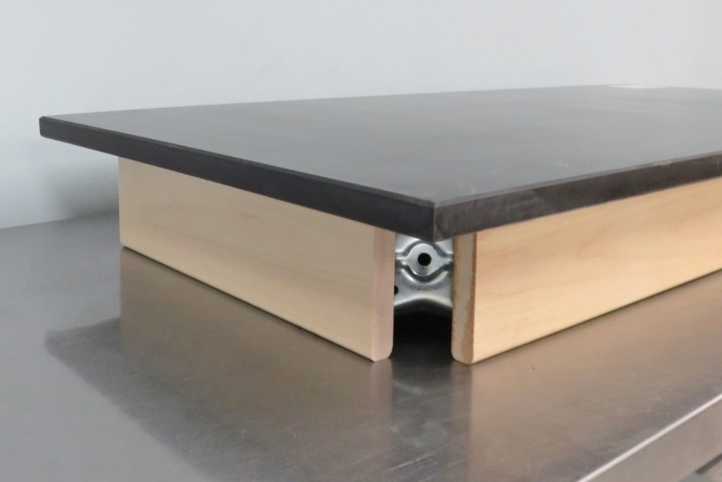 Epoxy Lab Table - 2023 Unused - The Lab World Group