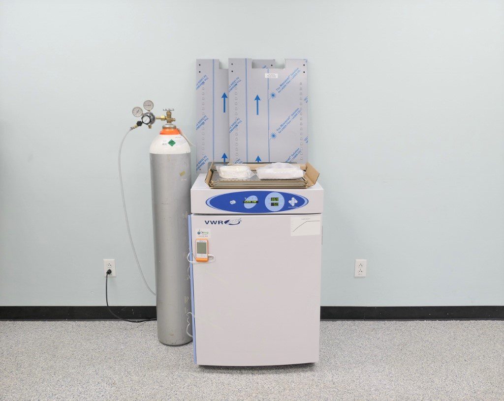 Water Jacketed CO2 Incubator - The Lab World Group