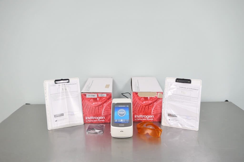 Invitrogen E-Gel Power Snap Electrophoresis - Unused in Box